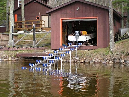 1200 Series Boat Ramp - HandiRamp